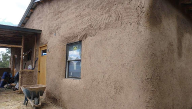 Plaster for the Facade: Types and Technology of Application