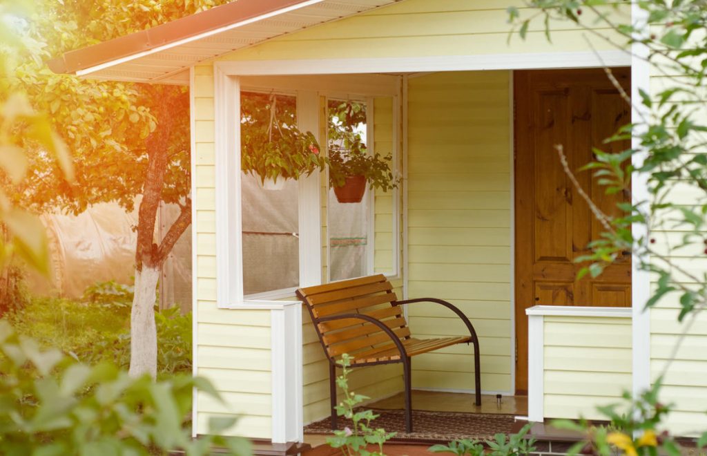 We Arrange The Space Around The House: Terraces, Verandas And Patios ...