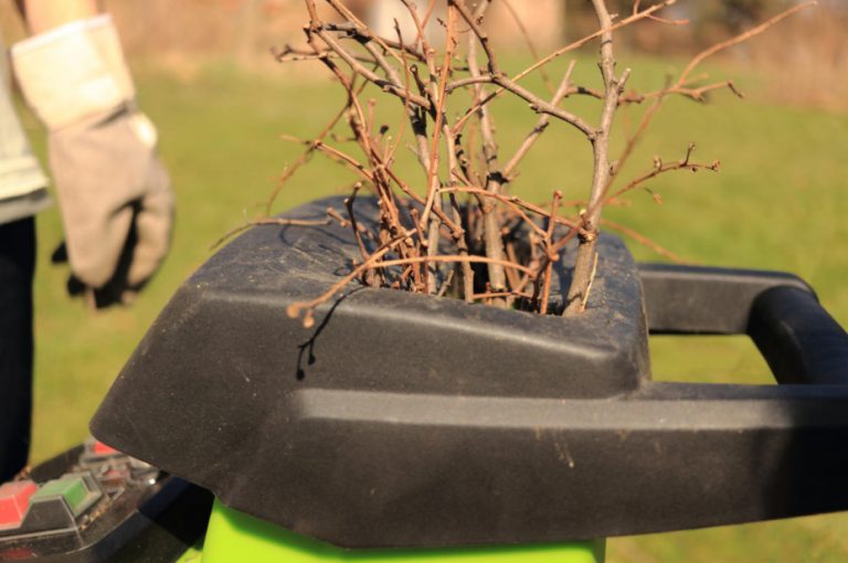 How To Choose a Garden Chopper