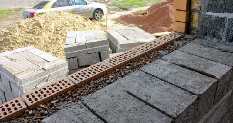 How To Insulate a House With Expanded Clay