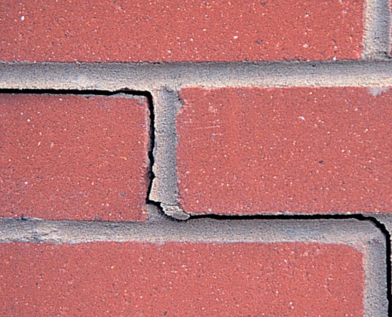 Repair Of Brickwork And New Stitching Of Seams - Best Landscape Ideas